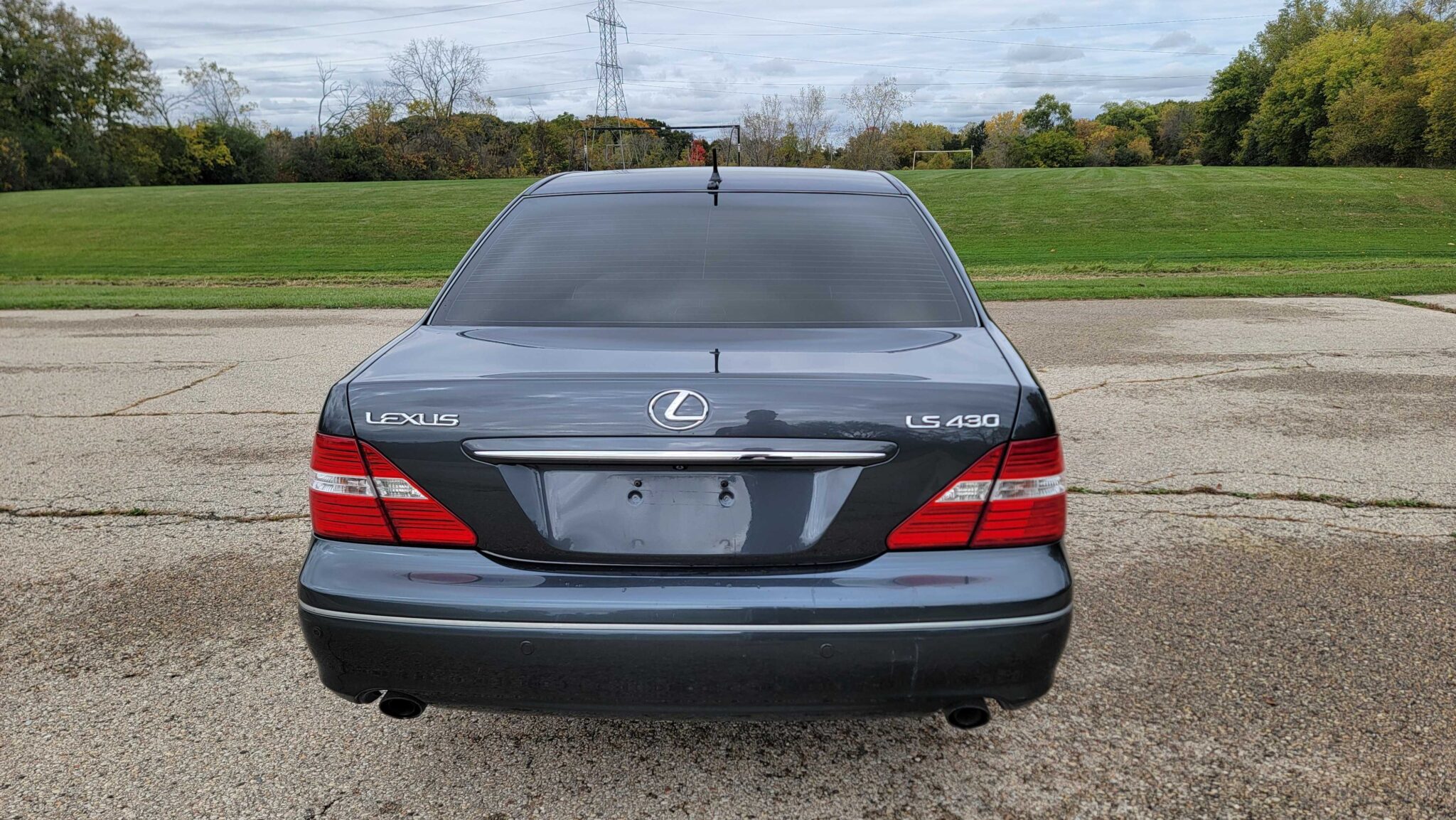 2006 Lexus LS430 Ultra – Flint Mica Gray | Tanin JDM