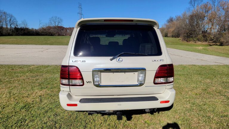 2006 Lexus LX470 for Sale | Sand Dollar Pearl | Tanin JDM
