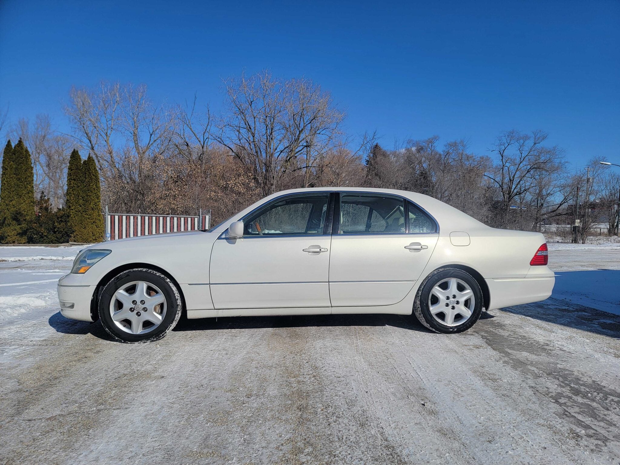 2004 Lexus LS430 UL – Moonlight Pearl Ultra | Tanin JDM